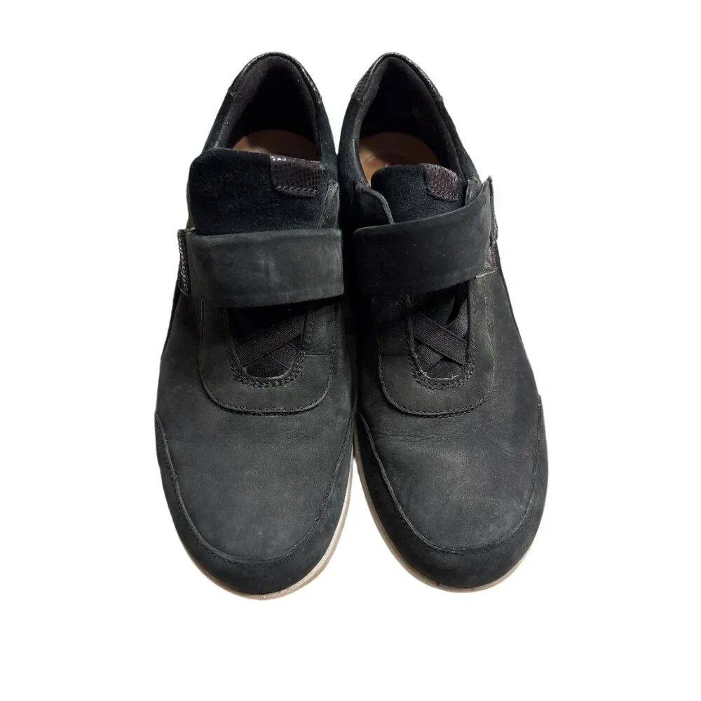 Shoes | Clarks Unstructured Black Suede Velcro Sneaker | Poshmark